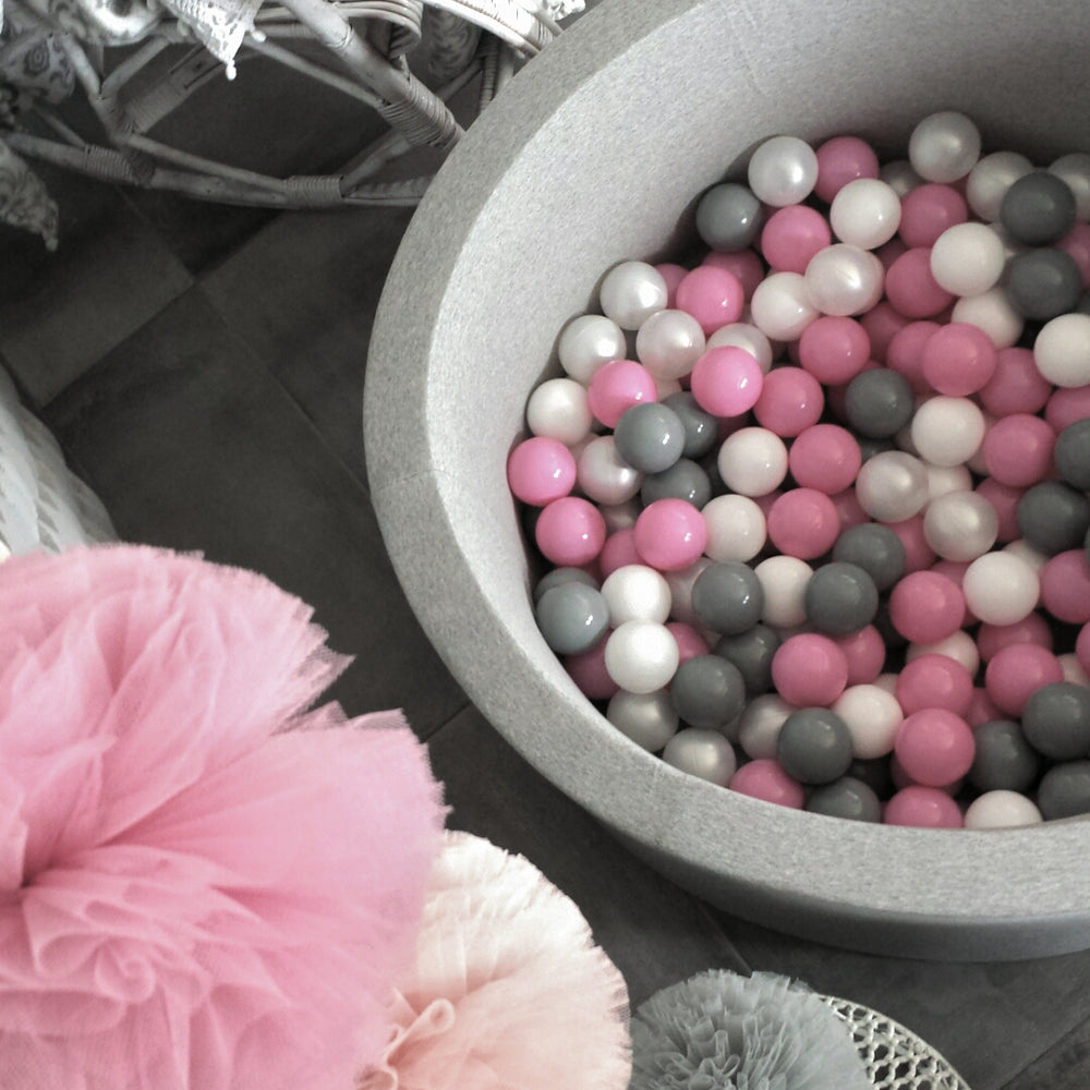Ball Pit + 200 Balls (colour of your choice) – Mimibear