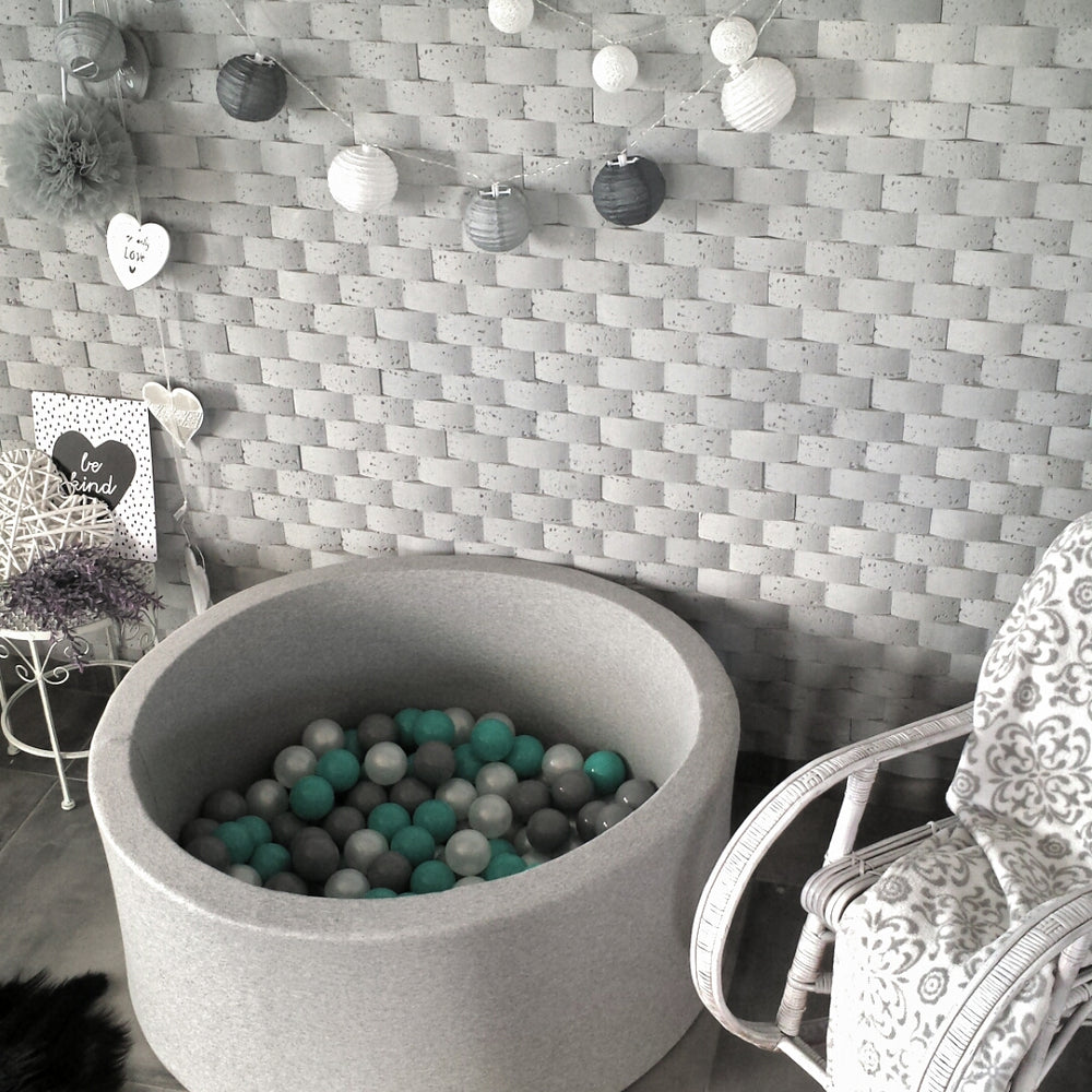 Ball Pit + 200 Balls (colour of your choice) – Mimibear