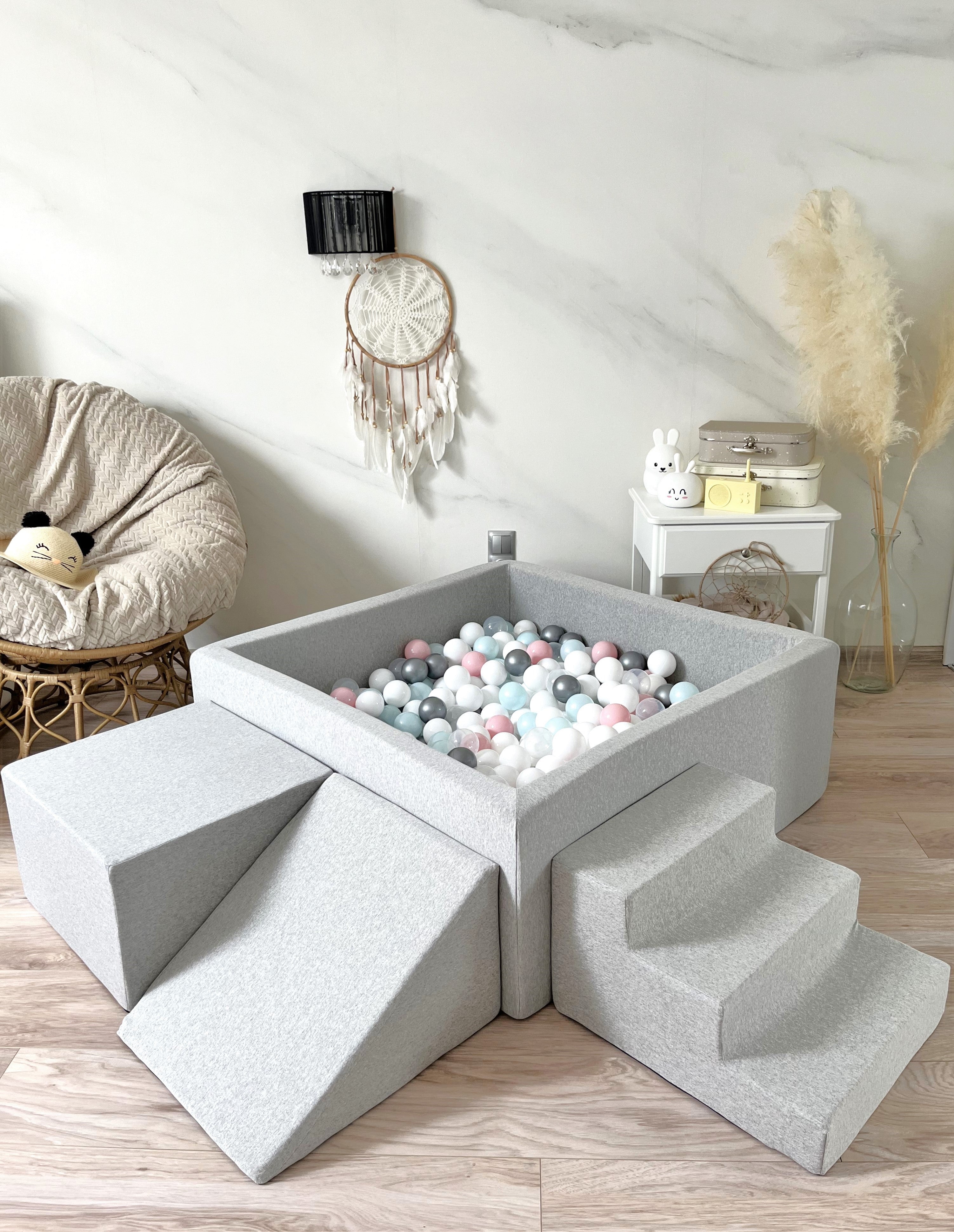 Grey Foam Soft Play & Square Ball Pit-400 Balls – Mimibear