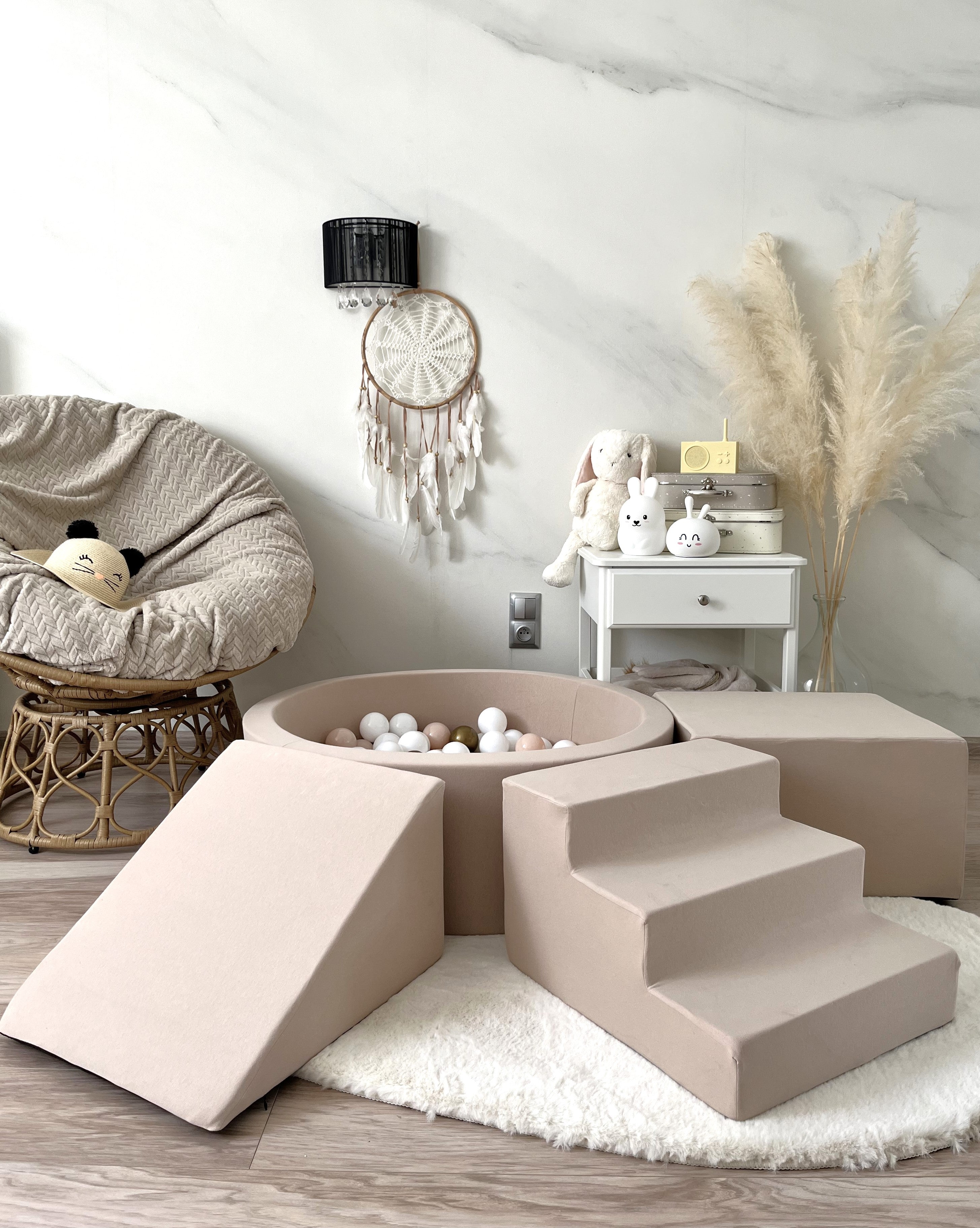 Beige Foam Soft Play & Ball Pit-200 Balls – Mimibear